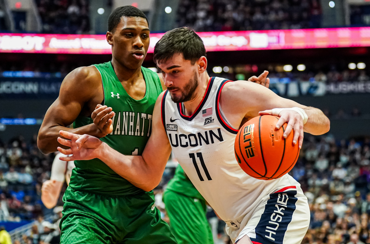 College Stock Watch: UConn's Alex Karaban - NBA Draft Digest - Latest ...