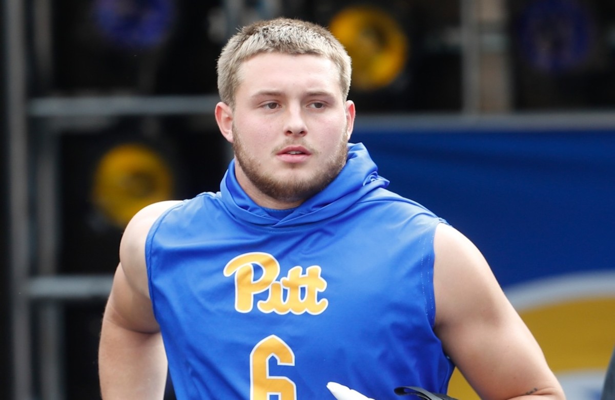 Another Pitt Panthers DL Enters Transfer Portal - Sports Illustrated ...