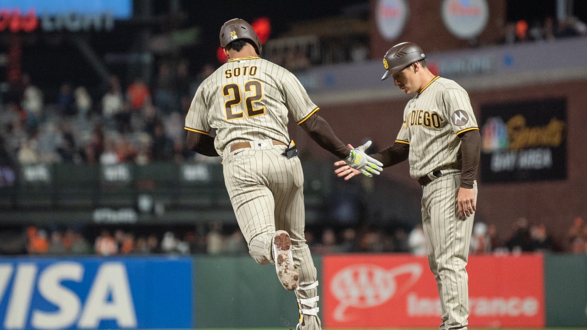 Mets Predicted As Top Landing Spot For Yankees' Superstar Juan Soto - Sports Illustrated New ...