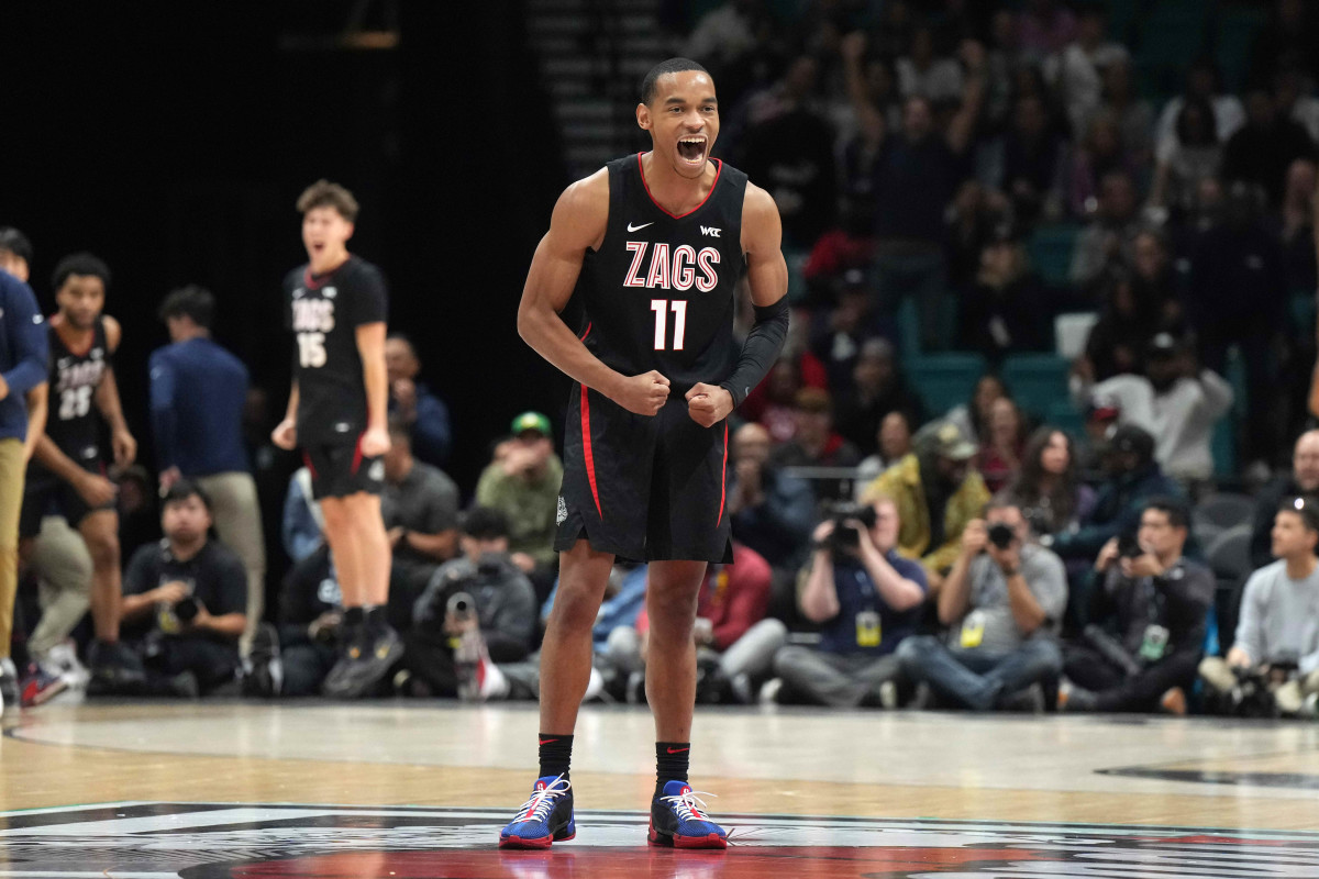 Gonzaga continues to dominate Pac-12 with wire-to-wire win over USC ...