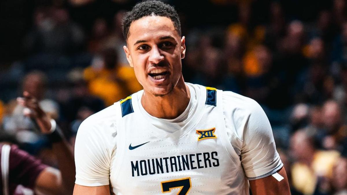 Jesse Edwards to Miss Four Weeks with Wrist Injury - Sports Illustrated ...