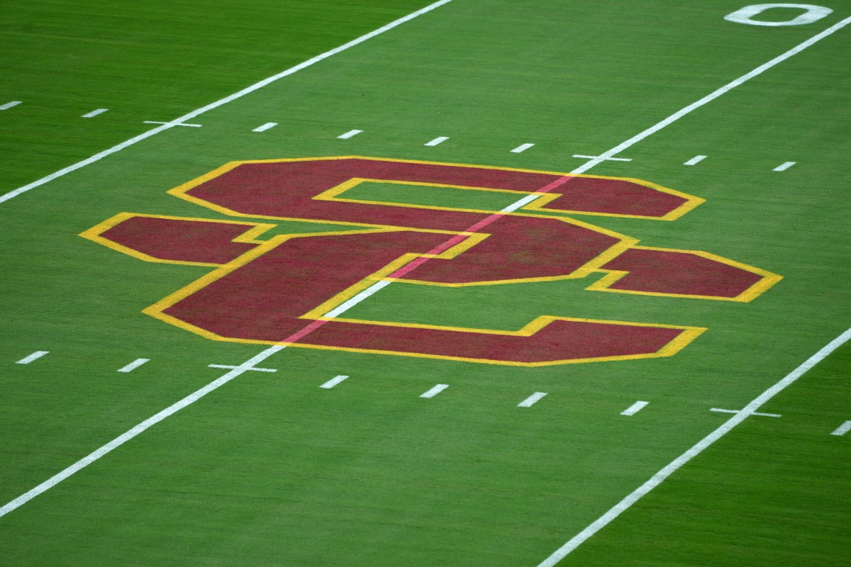 USC Football: Scouting 2024 Trojan Commit Lorenzo Cowan - Sports ...