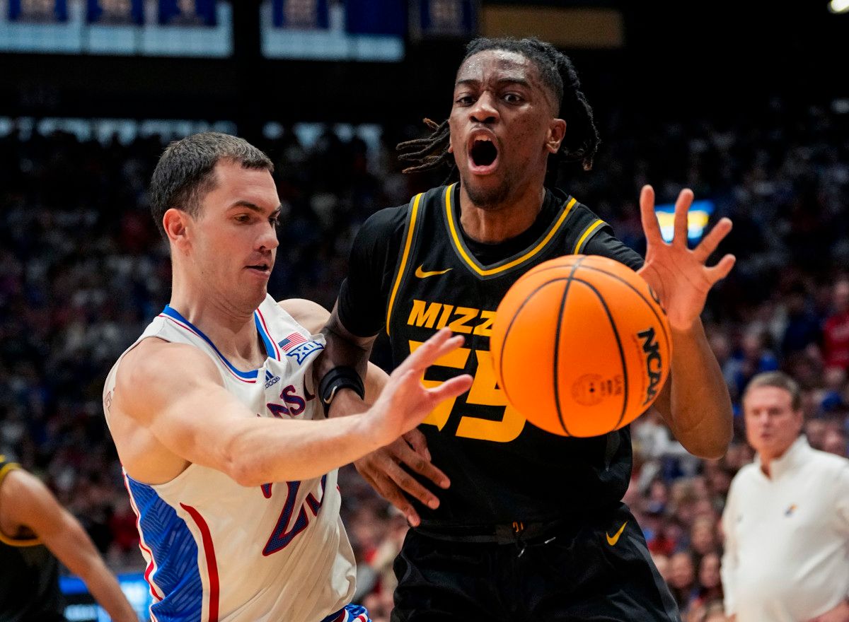Mizzou Loses Fourth Consecutive Game to Kansas, Falls to 7-3 Record ...