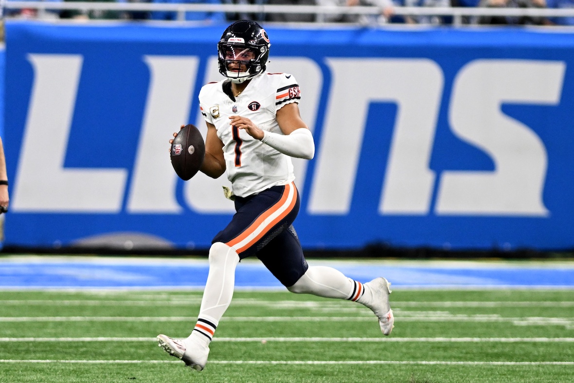 Pittsburgh Steelers Could Make Move for Bears QB - Sports Illustrated ...
