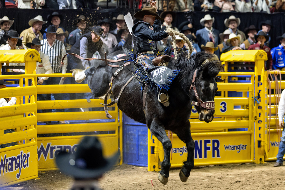 Trio of NFR Vets Share Round 8 Win in Saddle Bronc - Sports Illustrated ...