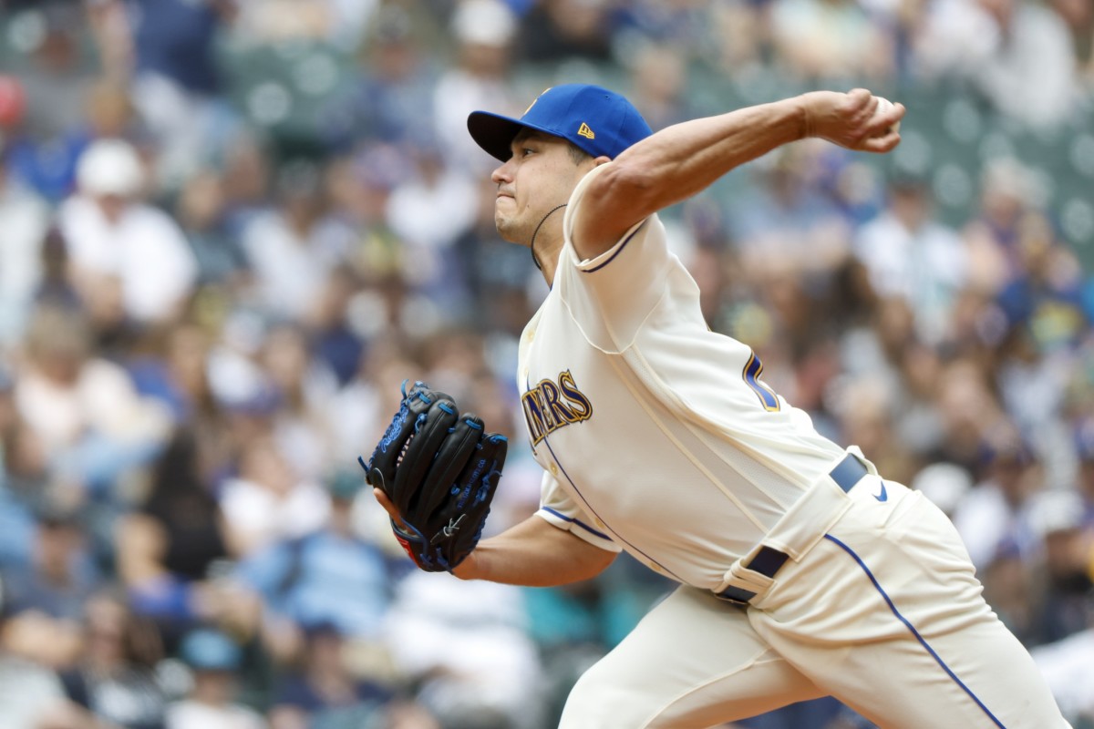 Wife of Longtime Seattle Mariners' Pitcher Posts Heartwarming Tribute ...