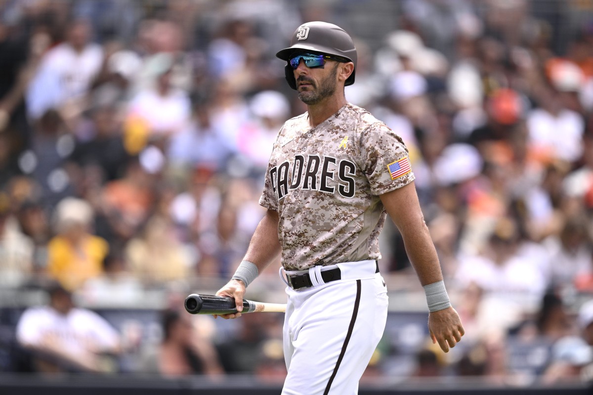 Padres Trade Matt Carpenter, Ray Kerr to Atlanta Braves - Sports ...