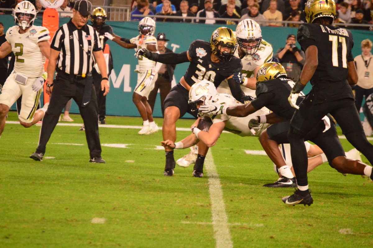 Take a Look: Photos From Georgia Tech's Bowl Win vs UCF - Sports Illustrated Georgia Tech Yellow ...
