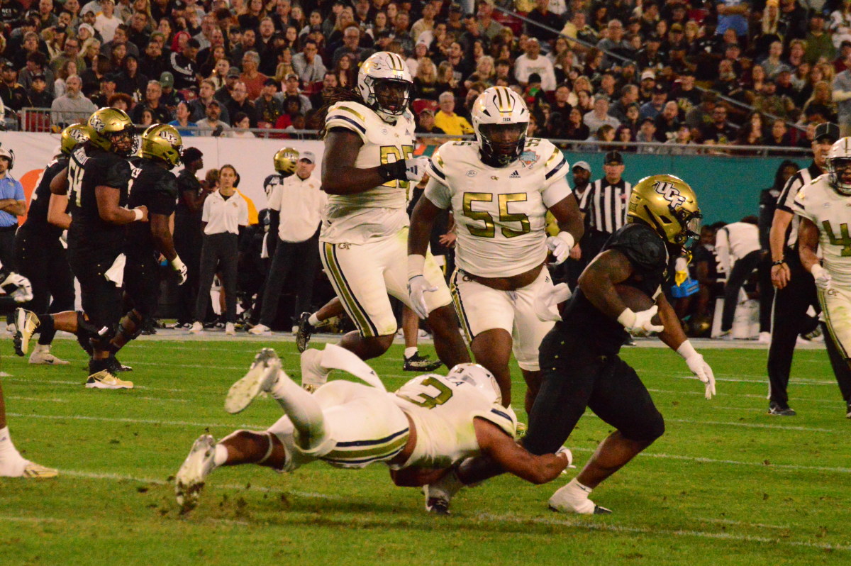 Take a Look: Photos From Georgia Tech's Bowl Win vs UCF - Sports Illustrated Georgia Tech Yellow ...