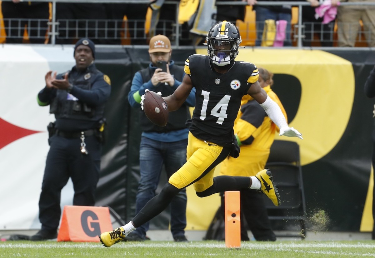 Pittsburgh Steelers WR George Pickens Sends Message to Critics - Sports ...