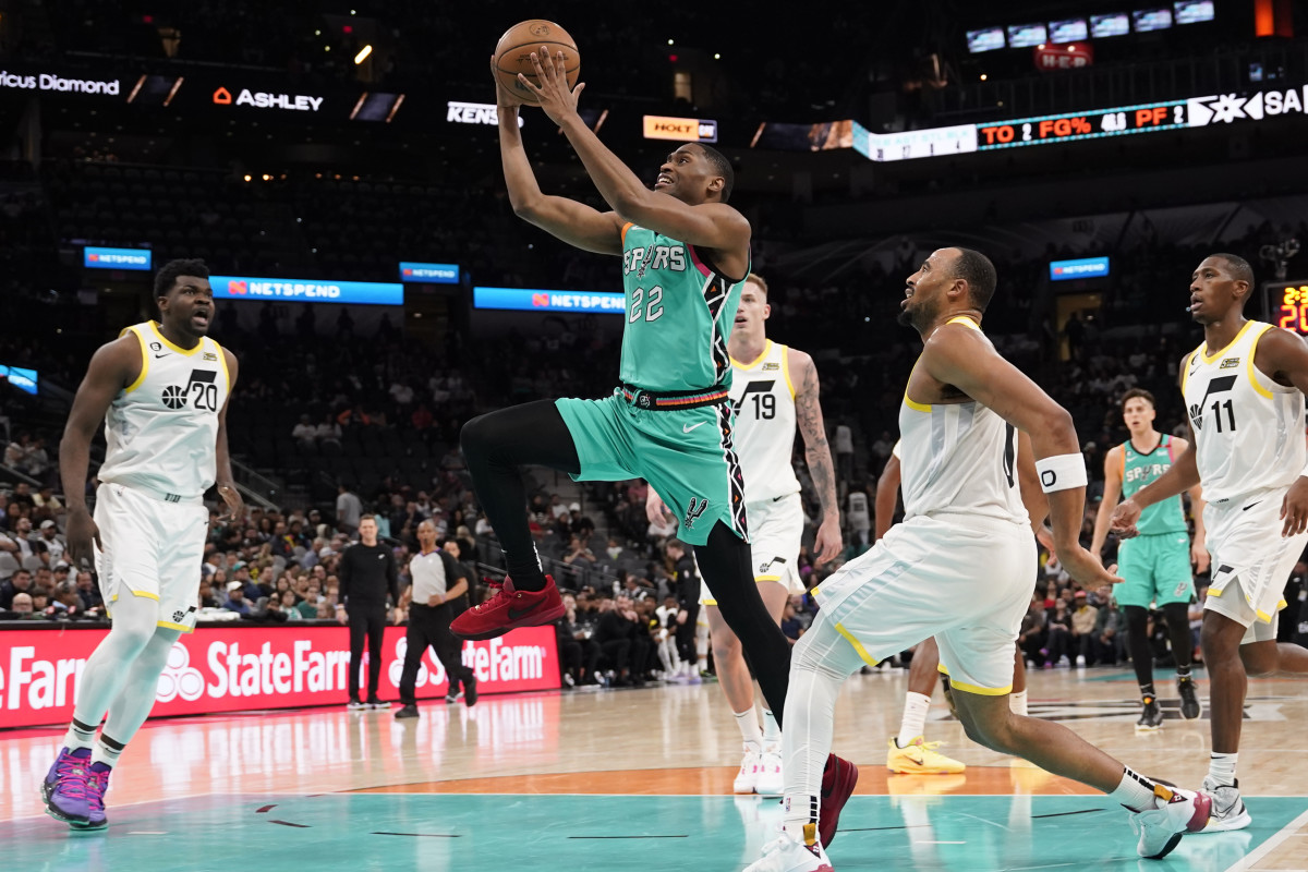 Utah Jazz vs. San Antonio Spurs GAMEDAY Preview: How to Watch, Betting ...