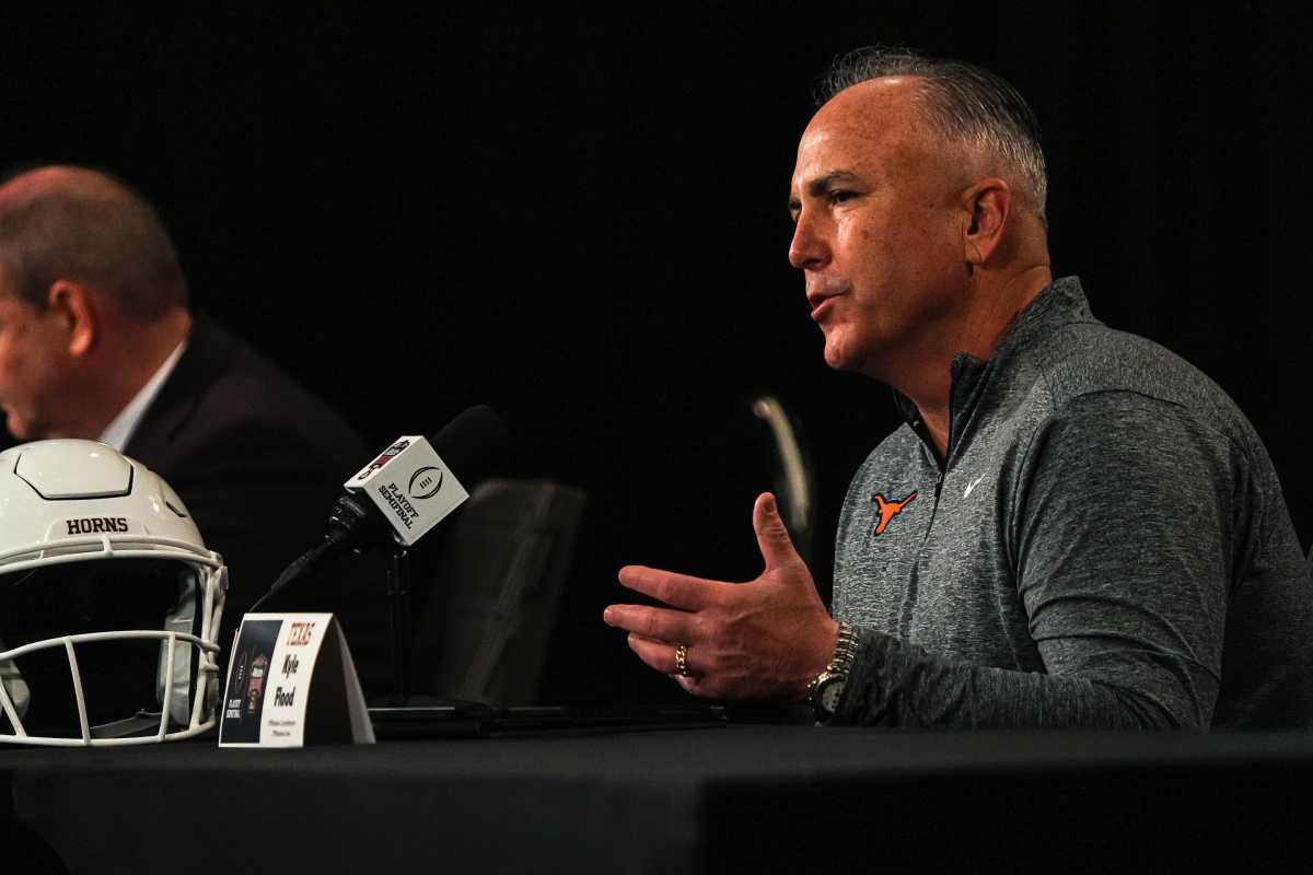 Texas Longhorns OC Kyle Flood Reveals What Makes The Washington Huskies' Defense Challenging ...