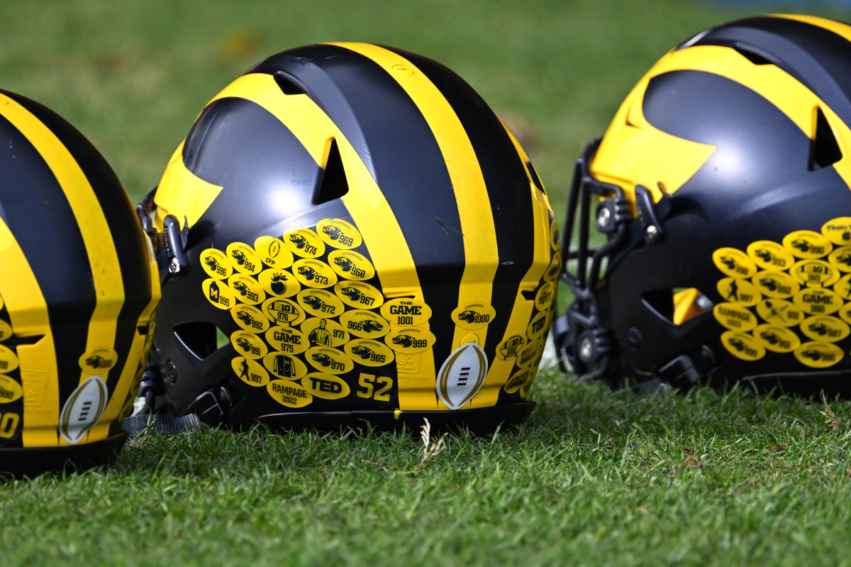 Michigan football announces a classic look when it takes the field ...