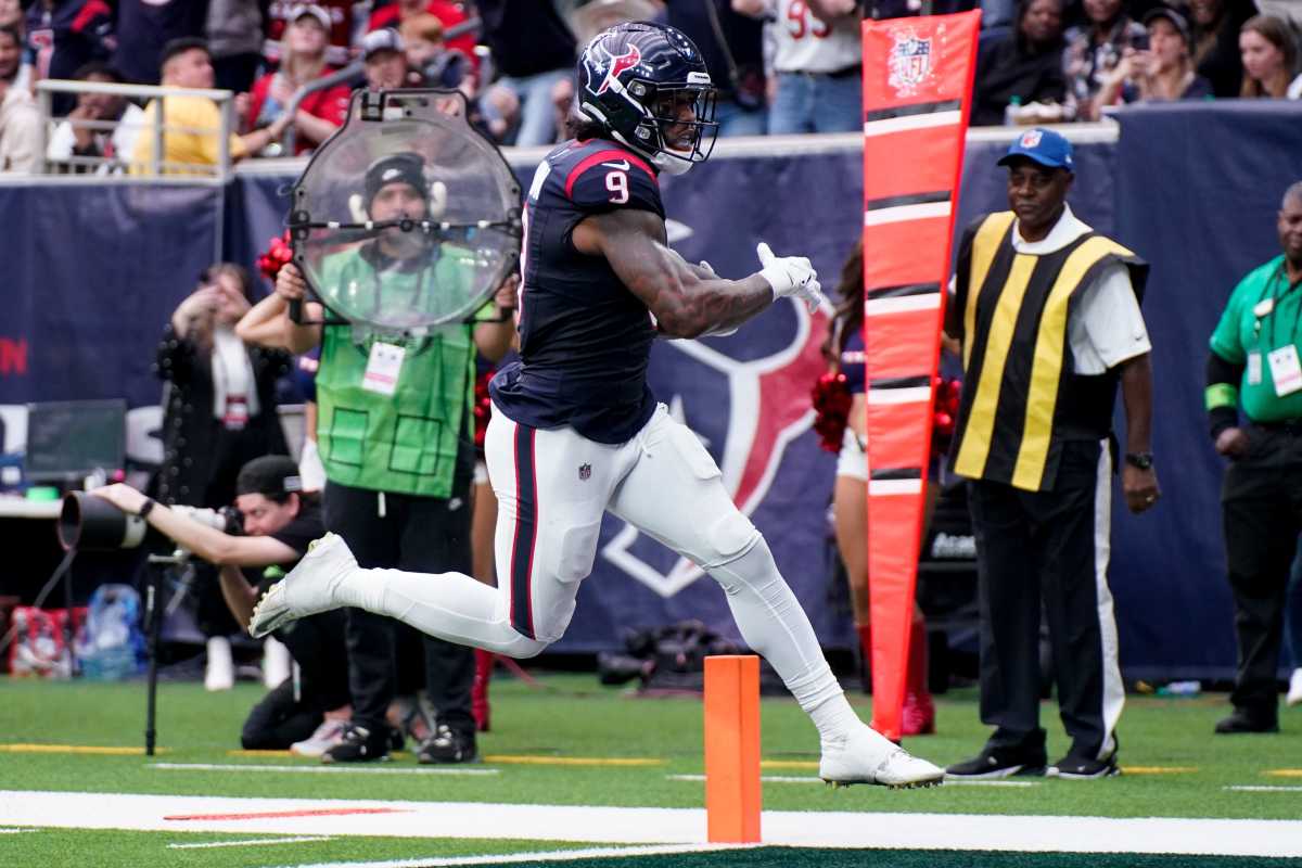 Houston Texans' Brevin Jordan Named 2024 Breakout Candidate - Sports ...