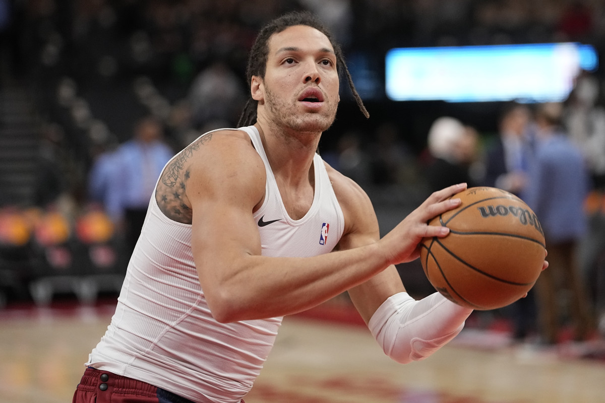 Surprising Details of Aaron Gordon's Dog Bite Injury Revealed - Sports ...