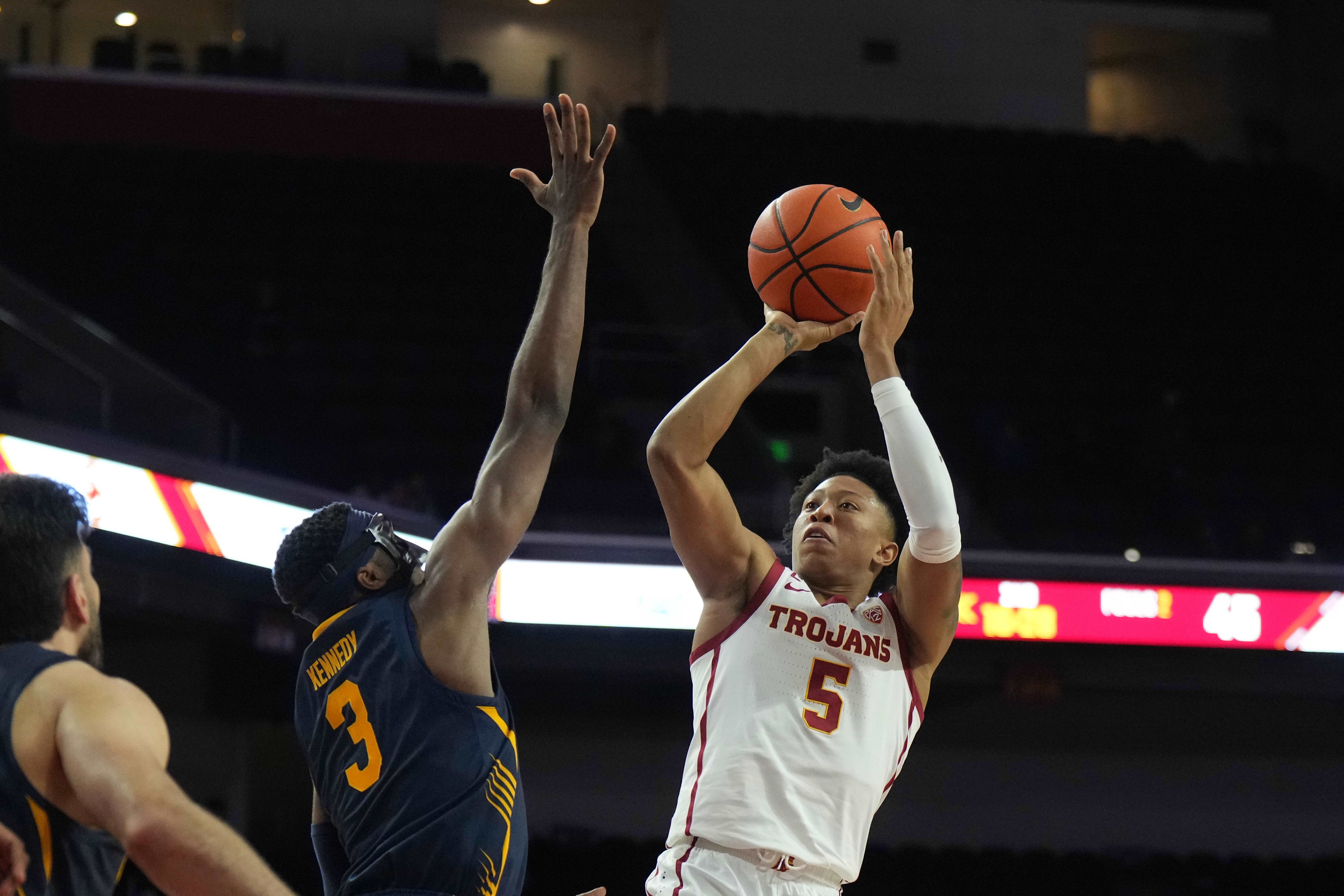 USC Basketball: Star Upperclassman Playing Through Persistent Hamstring ...