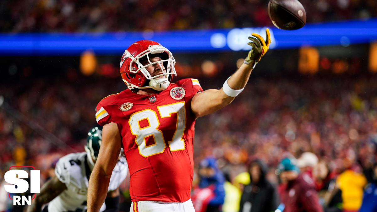 Travis Kelce Announces He Will Continue His NFL Career Next Season ...