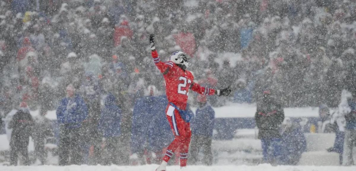 Buffalo Bills Asking Fans Help Shoveling Snow (Again) For Playoff ...