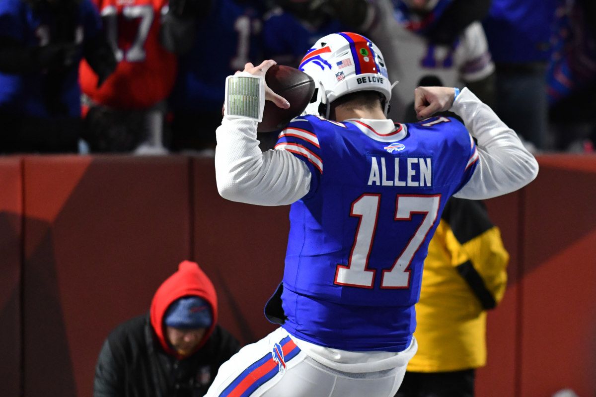 Buffalo Bills QB Josh Allen Made Playoff History In Win Vs Pittsburgh Buffalo Bills QB Josh Allen Made Playoff History In Win Vs Pittsburgh