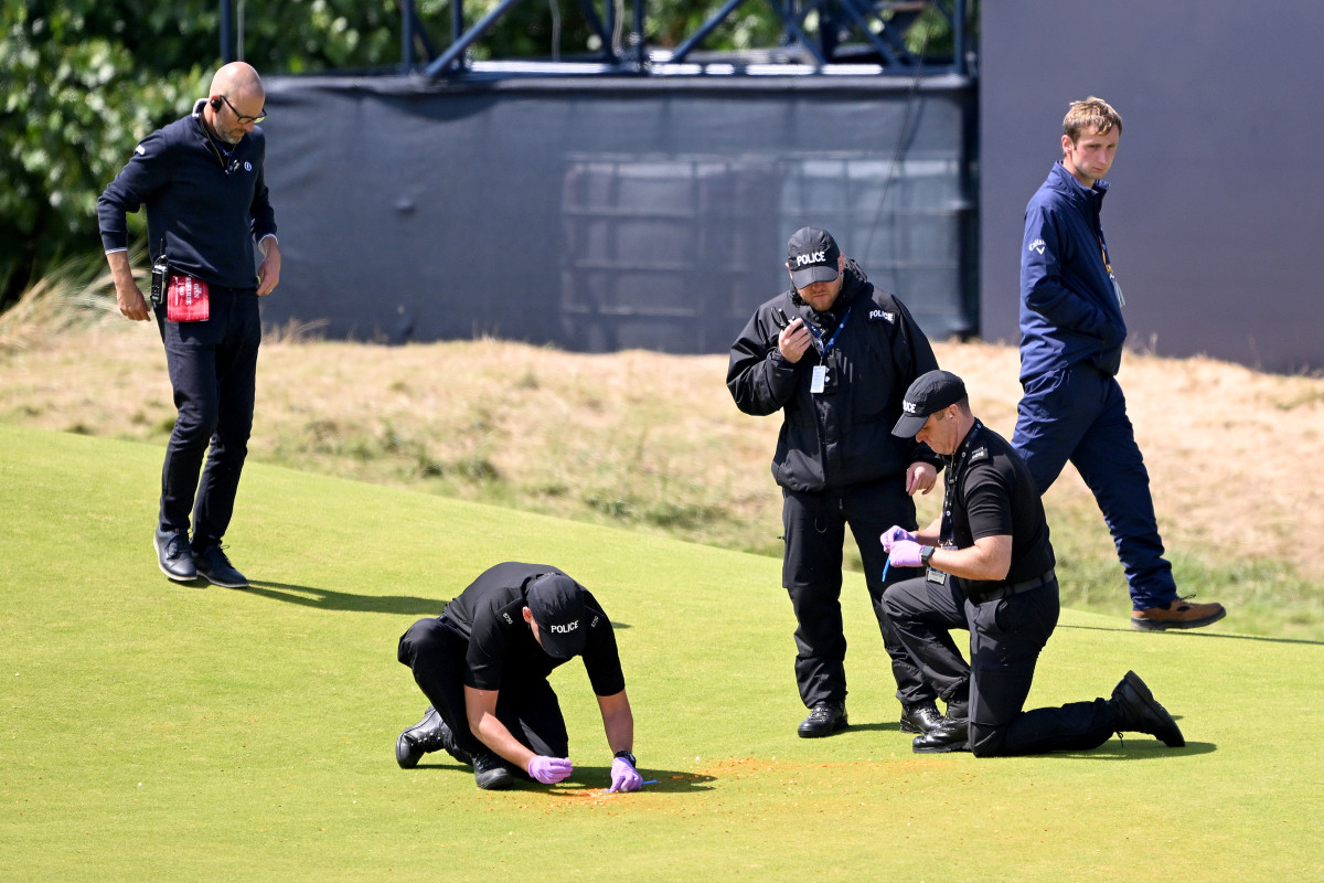 Four Protesters Arrested at British Open For Attempting to Disrupt Play ...