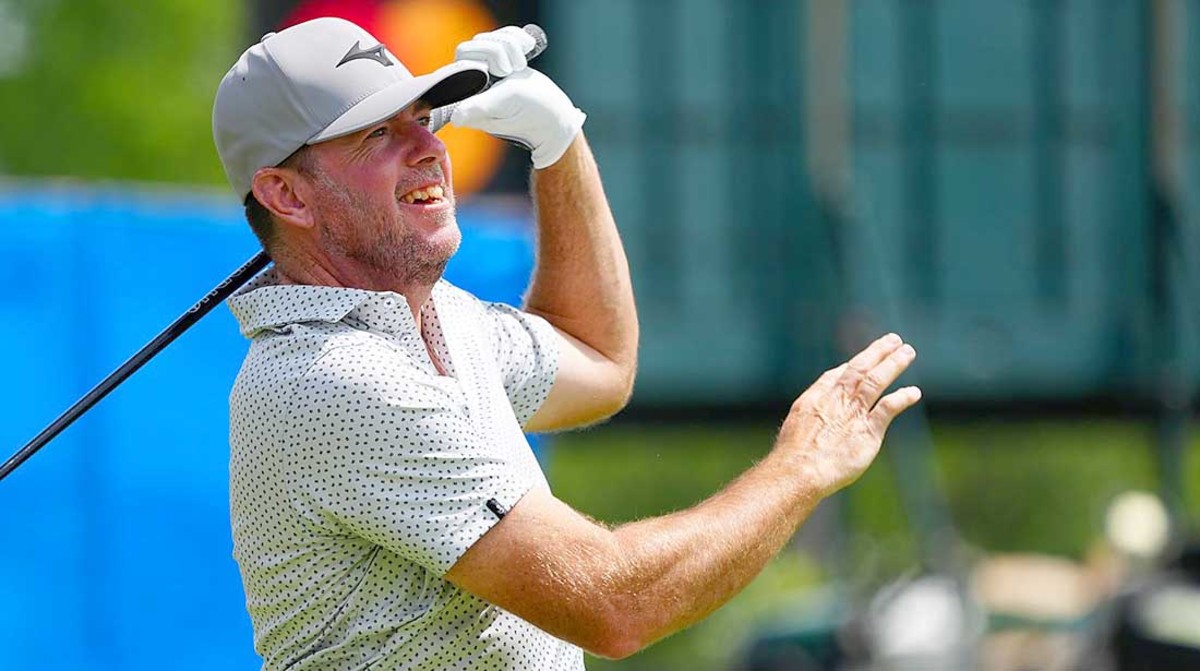 Robert Garrigus, With an Eye on LIV Golf, is Contending Early at the ...