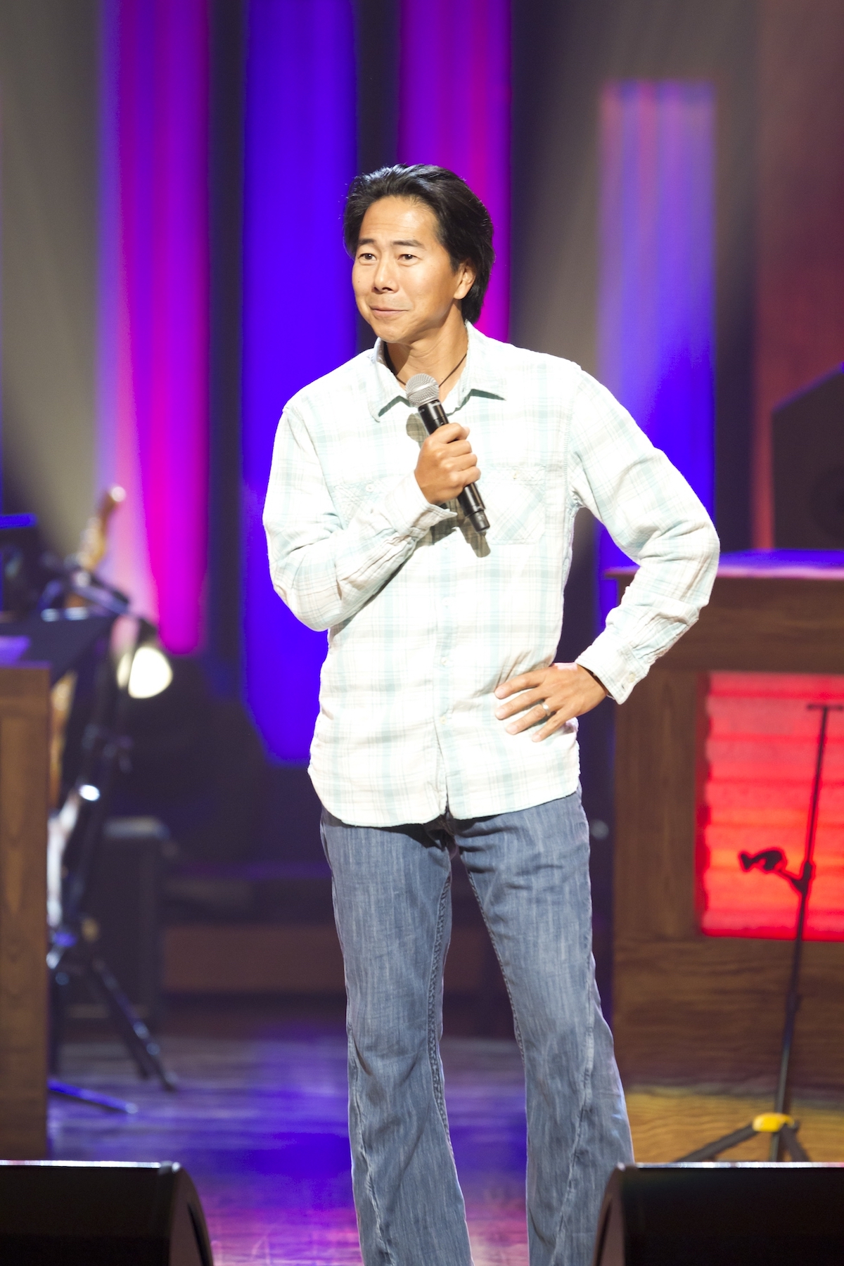 Q&A: Comedian Henry Cho shapes golf shots with a drawl - Sports Illustrated