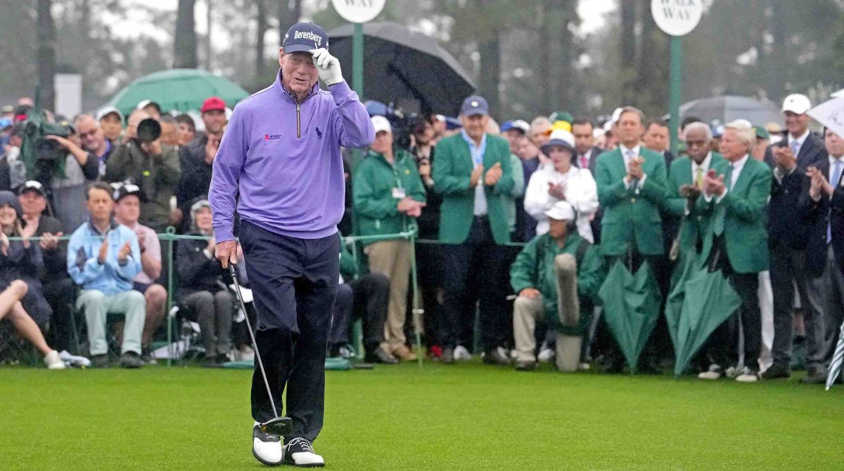 Tom Watson Enjoys the Cap to a Masters Career as Honorary Starter ...