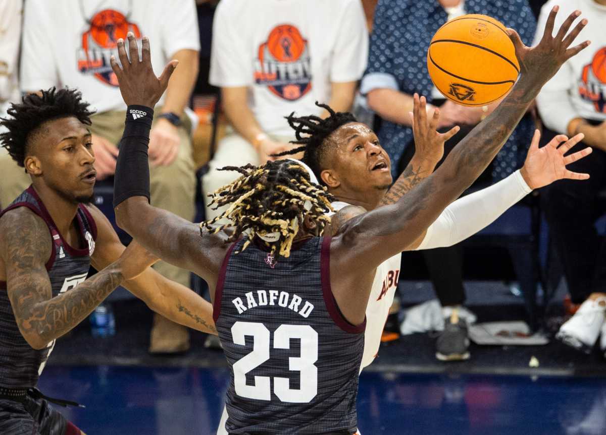 'He's Been Through Alot': Buzz Williams Praises Texas A&M Star Tyrece ...