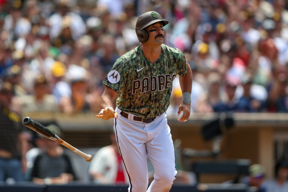 Matt Carpenter Signs One-Year, $740,000 Deal With Cardinals - Sports ...