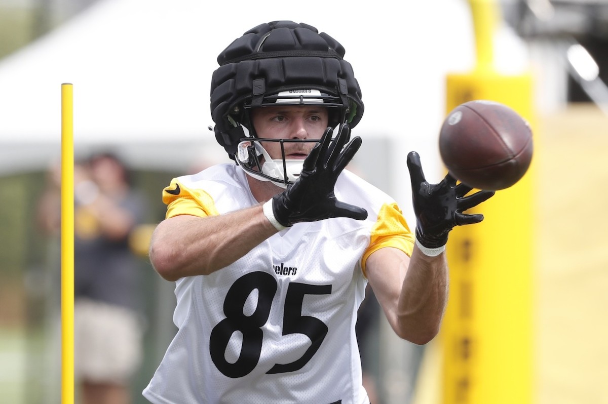 Baltimore Ravens Add Former Pittsburgh Steelers WR for Playoff Game ...