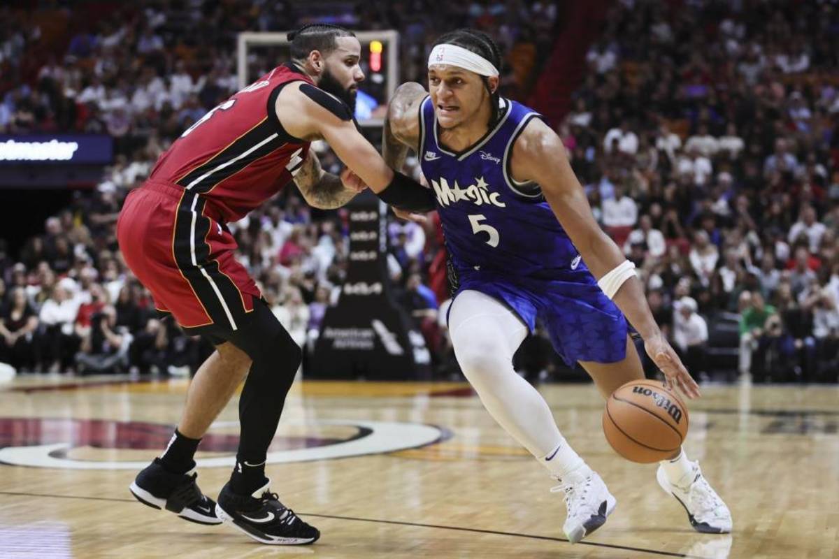 Orlando Magic Coach Jamahl Mosley Ready for 'Opportunity' vs. Miami ...