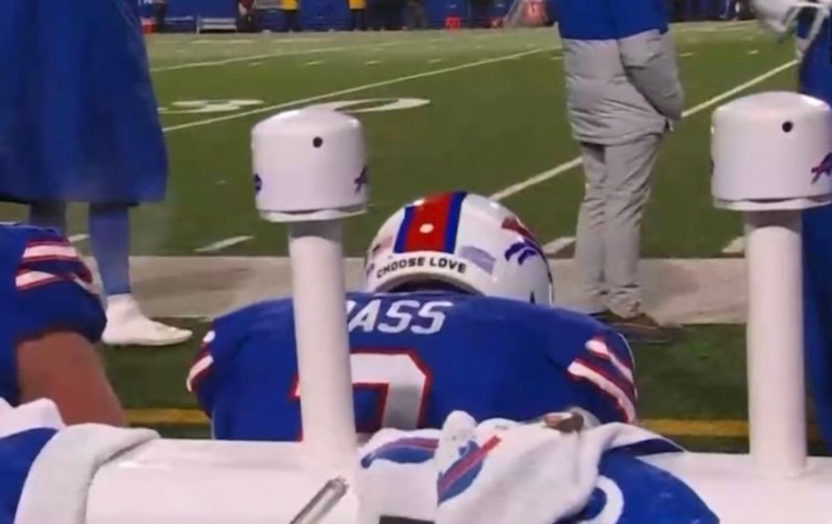 Death Threats and Charity: Tyler Bass Miss Leads to Buffalo Bills Mafia ...