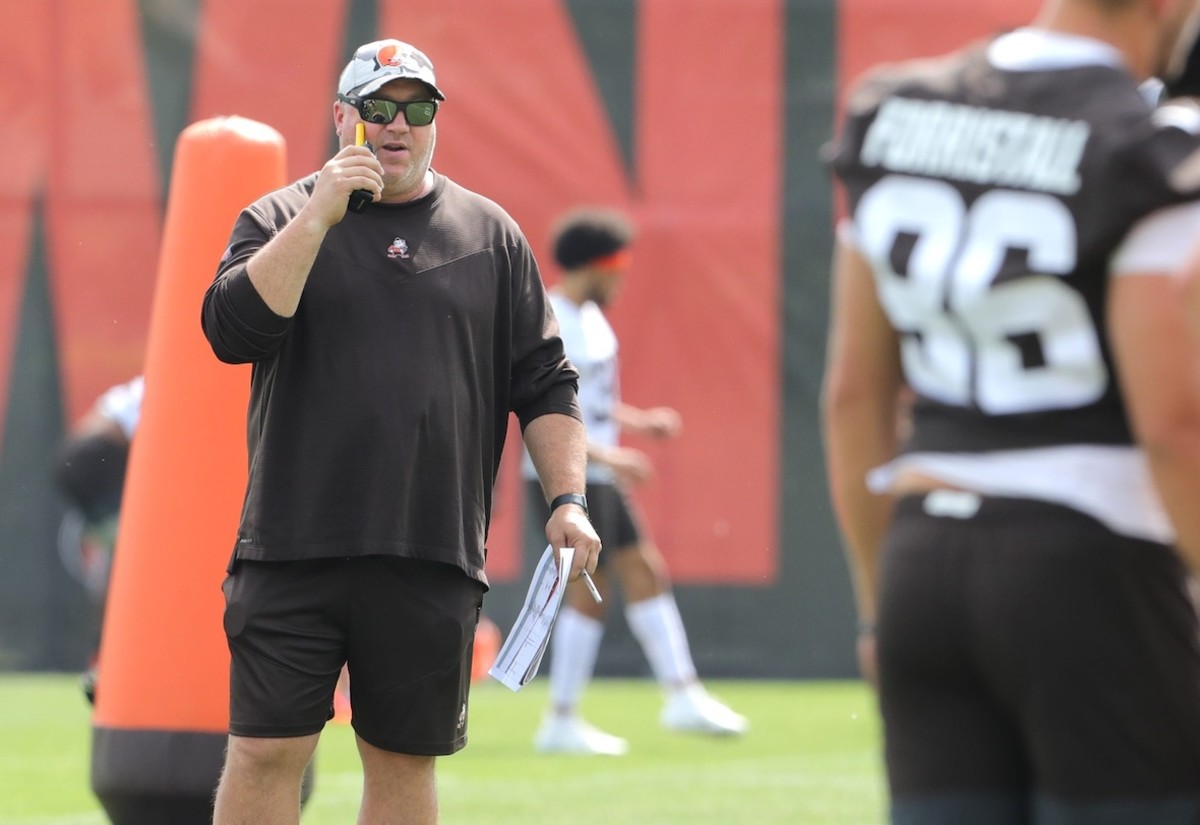 Former Pitt Panthers QB Interviews for Raiders OC Job - Sports ...