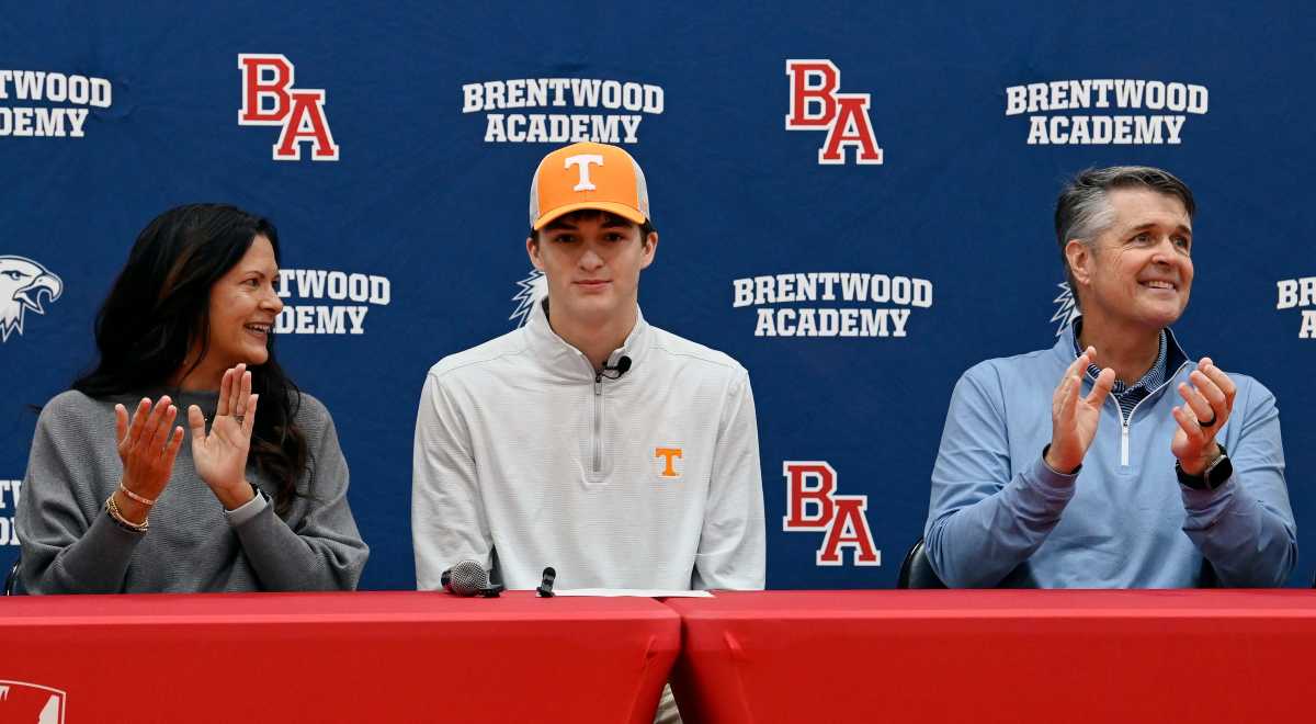 George MacIntyre Explains Commitment To Tennessee Football - Sports ...