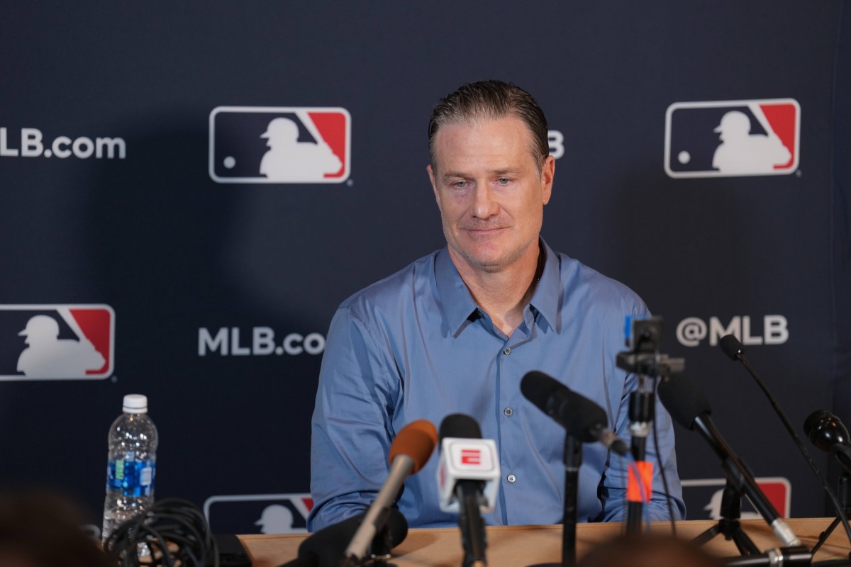 Cincinnati Reds' Manager Gives Update on How Team Will Handle its Glut ...