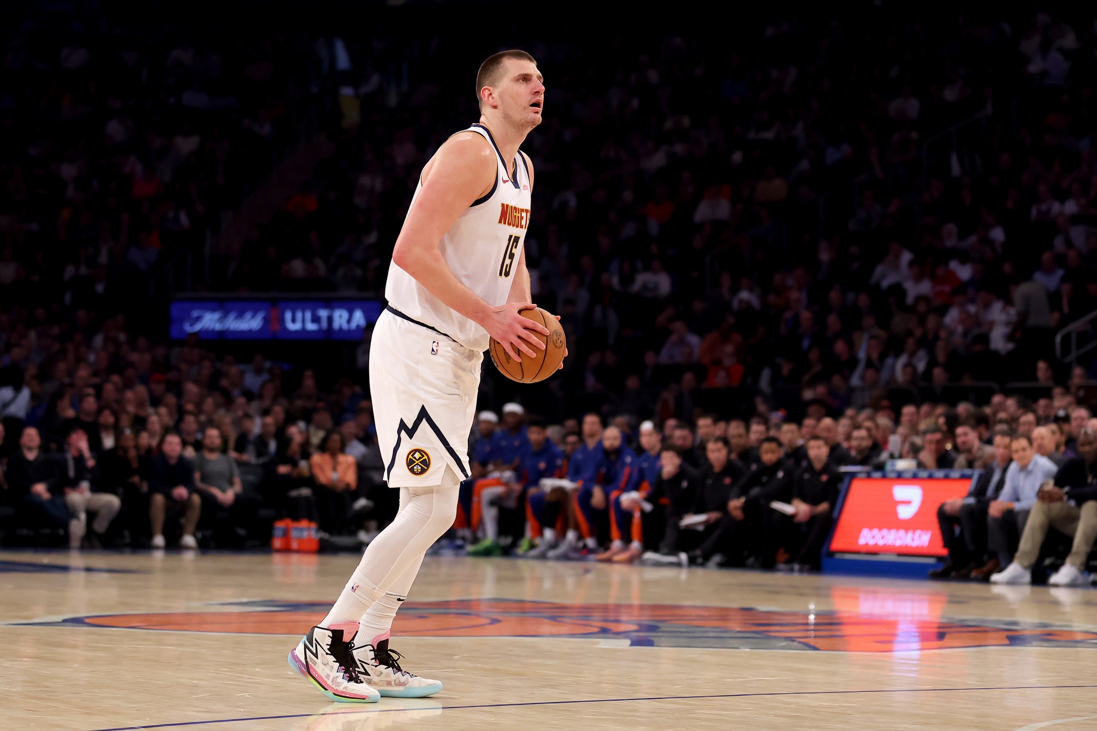 Nikola Jokic Injury Update Following Nuggets-Knicks Game - Fastbreak on FanNation