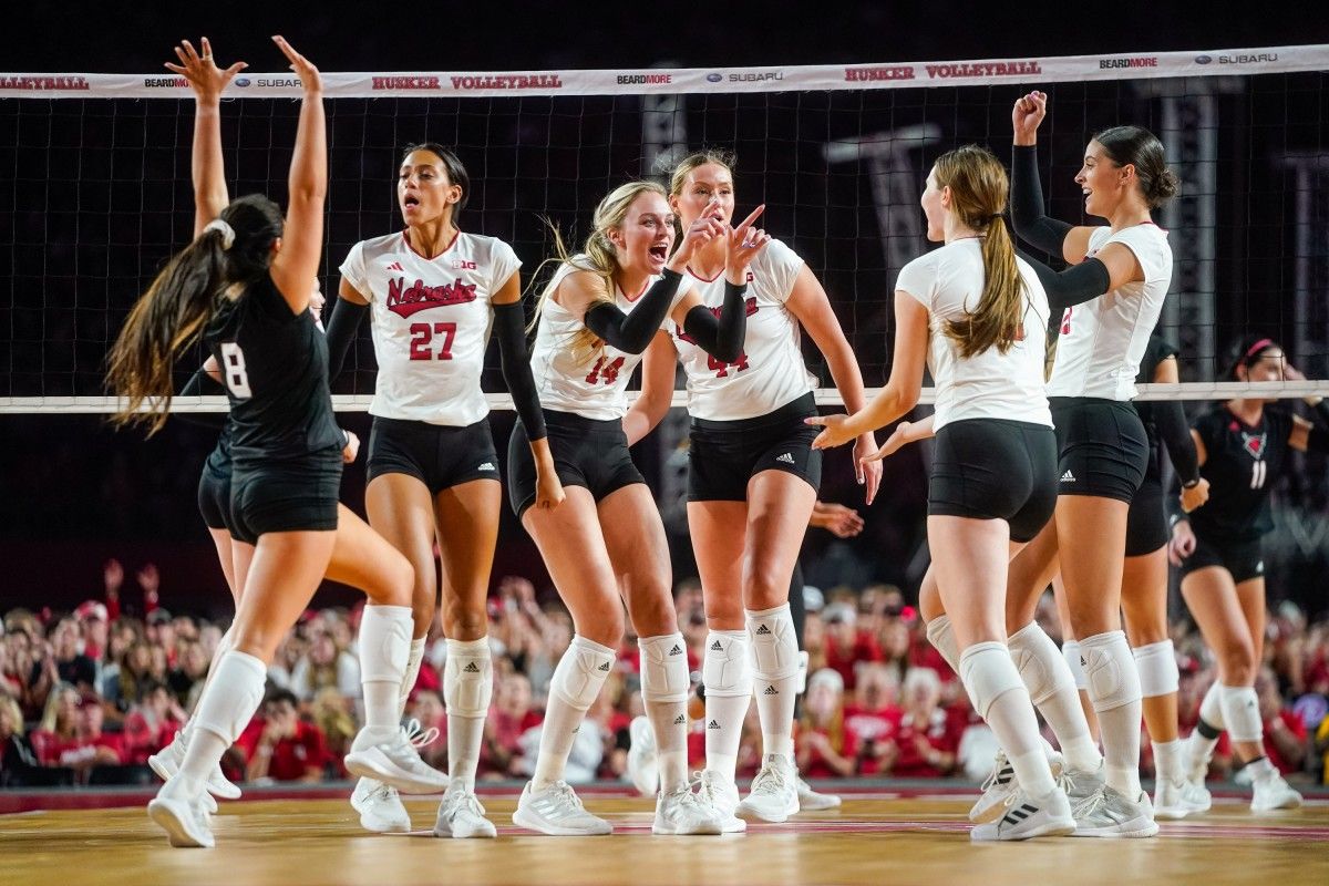 USC Women's Volleyball: Elite Big Ten Transfer Joining Trojans - Sports ...