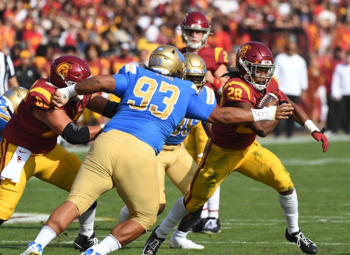 Here's an In-Depth Breakdown of the UCLA Bruins Defense Ahead of the ...