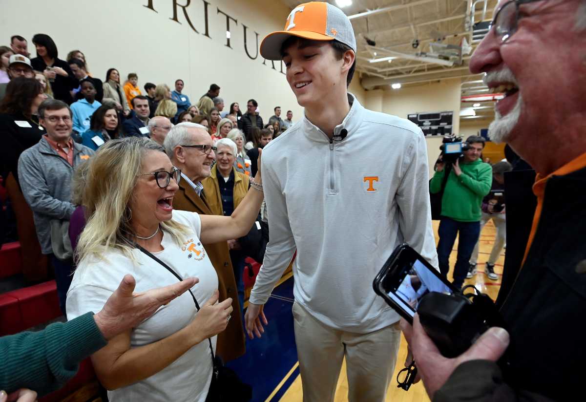 George MacIntyre Details Recent Commitment To Tennessee Football ...