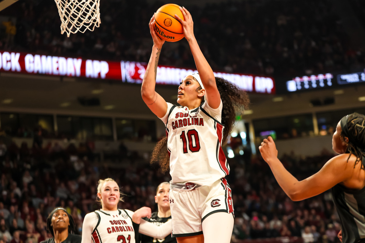 Kamilla Cardoso, Raven Johnson Standout In South Carolina Gamecocks ...