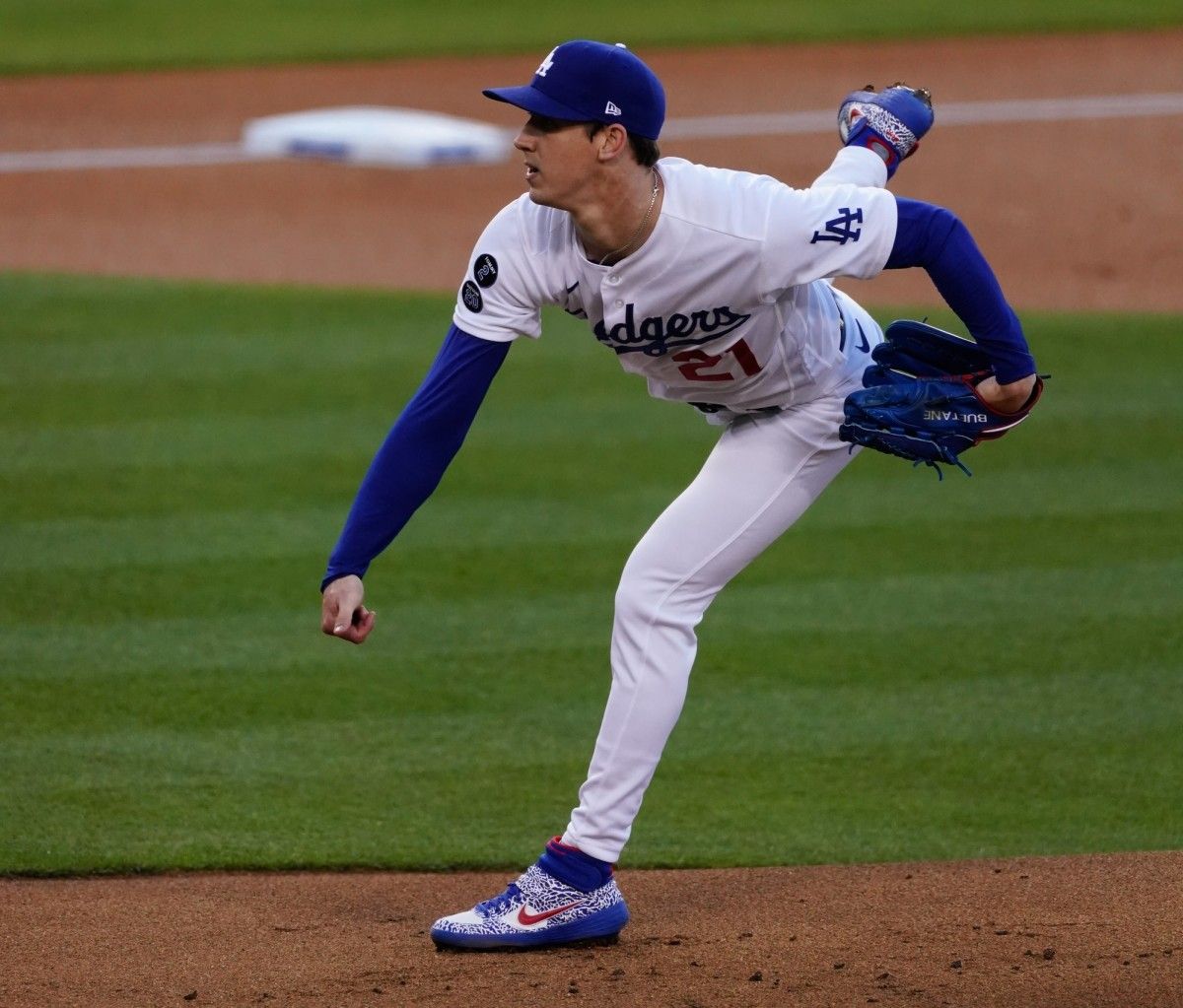 Los Angeles Dodgers' Ace May Not Start Season on Time - Fastball