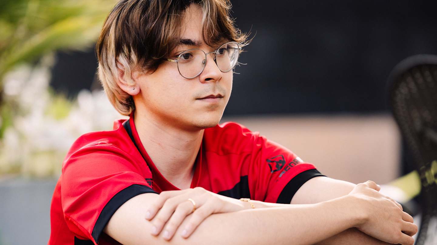 It's Okay Not To Be Okay: How TenZ Is Learning To Move Forward Through ...