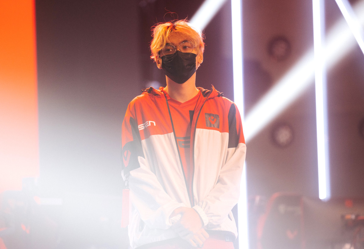 It's Okay Not To Be Okay: How TenZ Is Learning To Move Forward Through ...