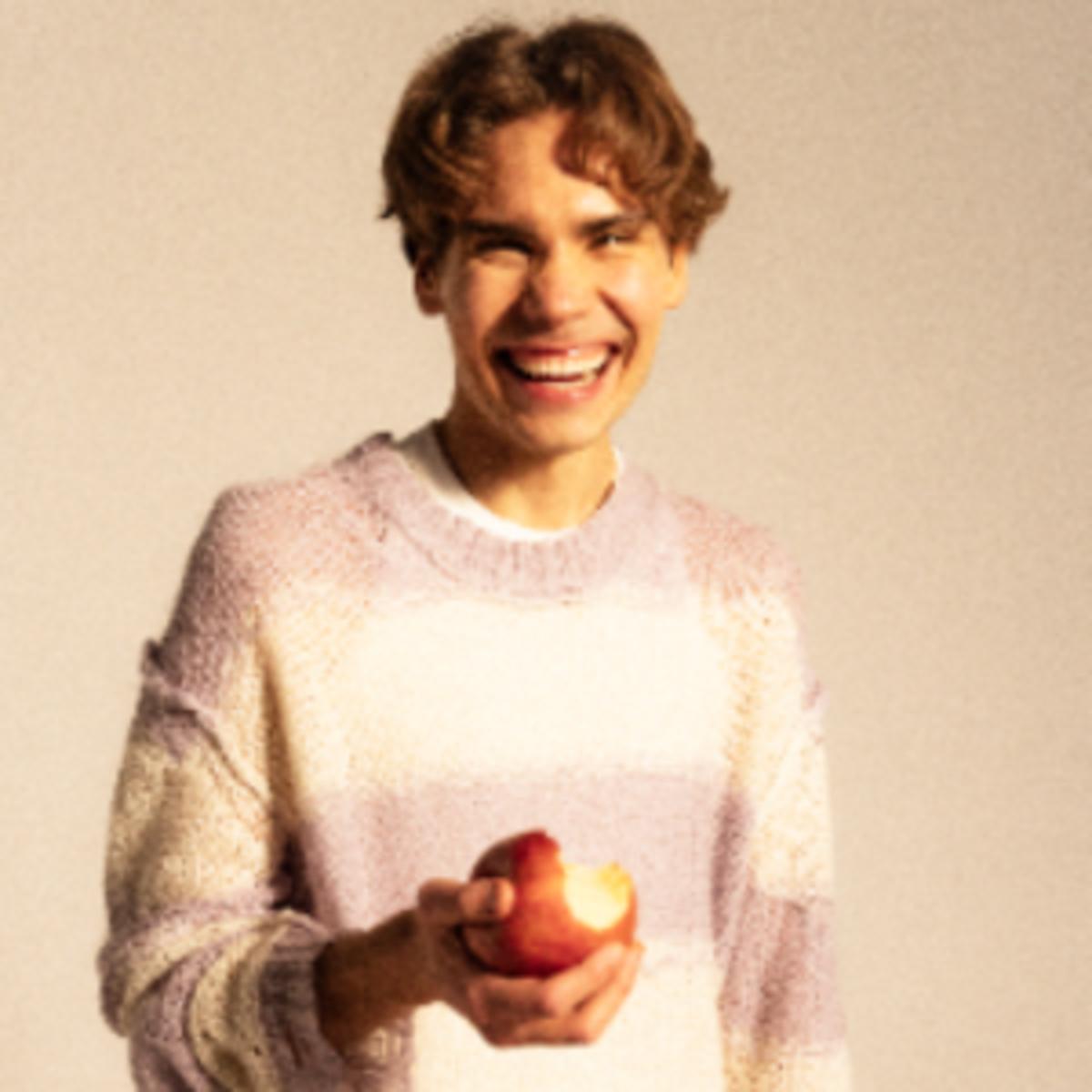 Twitch Top 10: Best Streamers and Games of Week 2 February 2024 ...