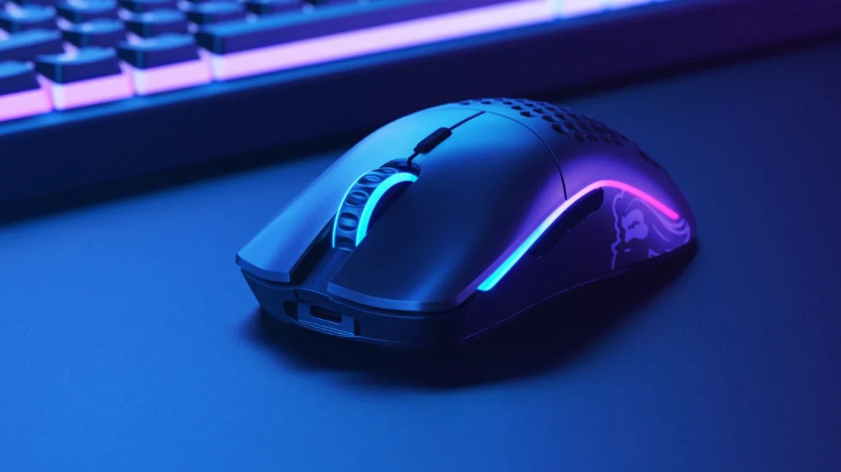 Best Mouse Christmas Gift Wishlist - Esports Illustrated