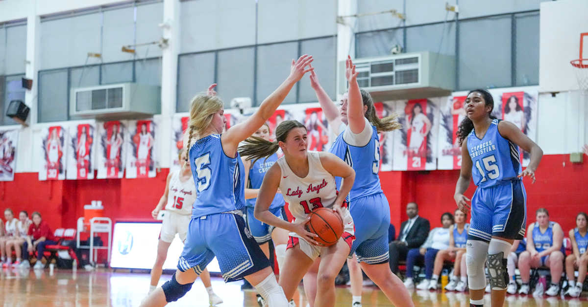 Emma Romanczyk propels CC Incarnate Word past Cypress Christian in TAPPS 4A girls basketball ...