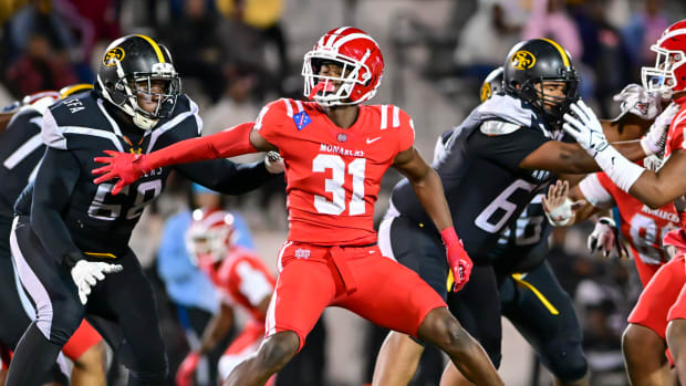 Nasir Wyatt, nation's No. 1 linebacker, trims list to 8 - Sports ...