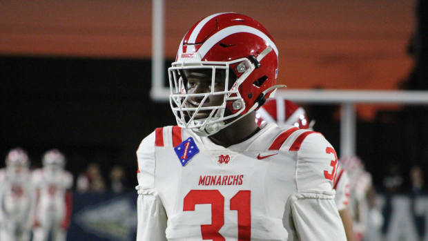 Nasir Wyatt visiting Oregon; 5-star edge-rusher previews important trip ...