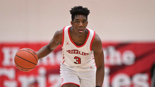 Solomon Callaghan leads Wadsworth on and off the court - Sports ...