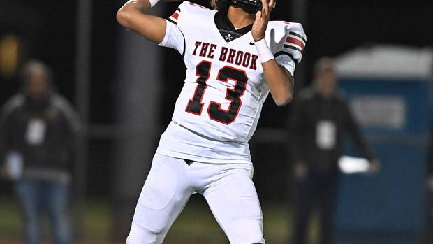 Jonas Williams, top 2026 QB in Illinois, transfers to Lincoln-Way East ...